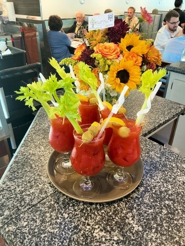 Home - Metropolis Diner